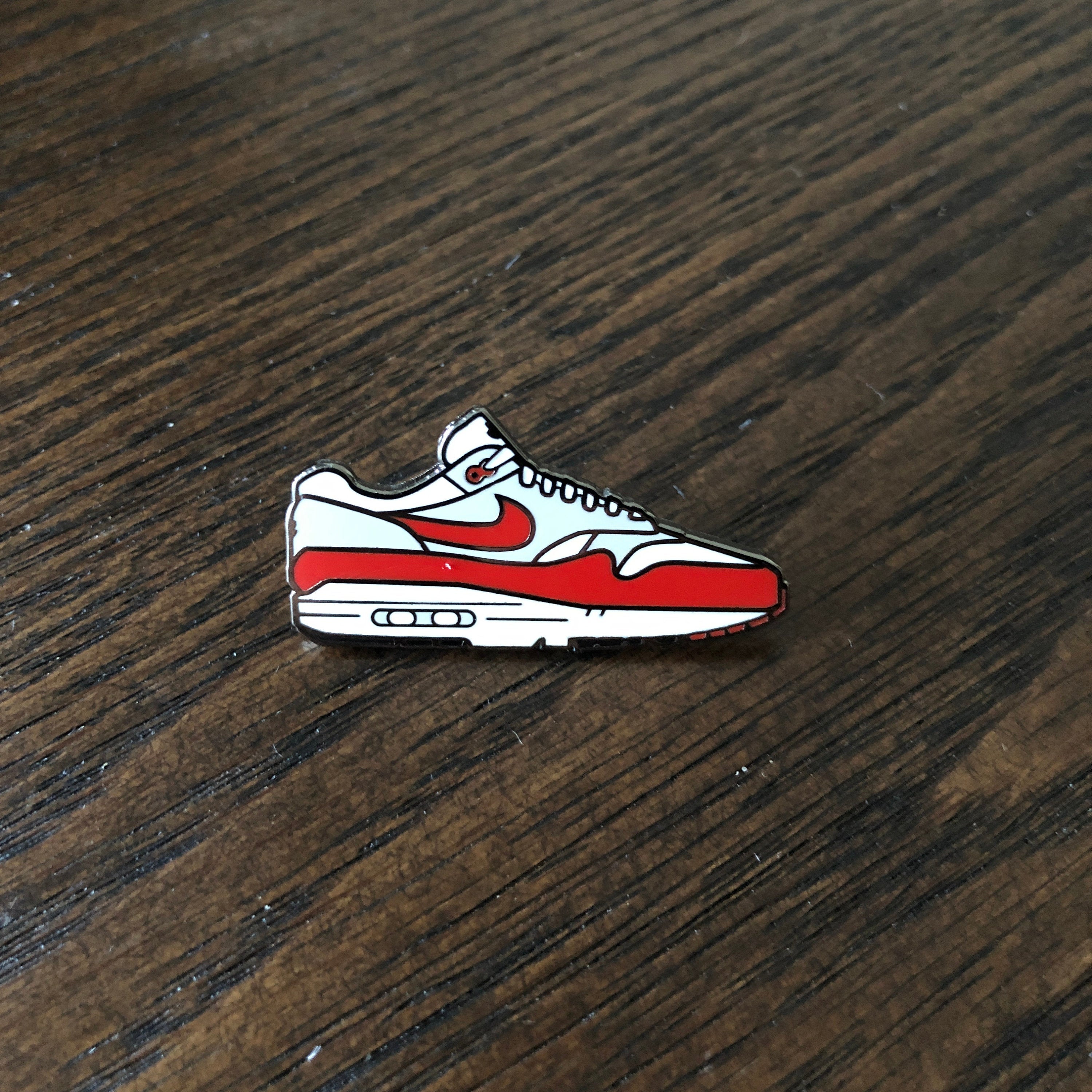 Airmax 1 Red Hard Enamel Pin – Hype Pins