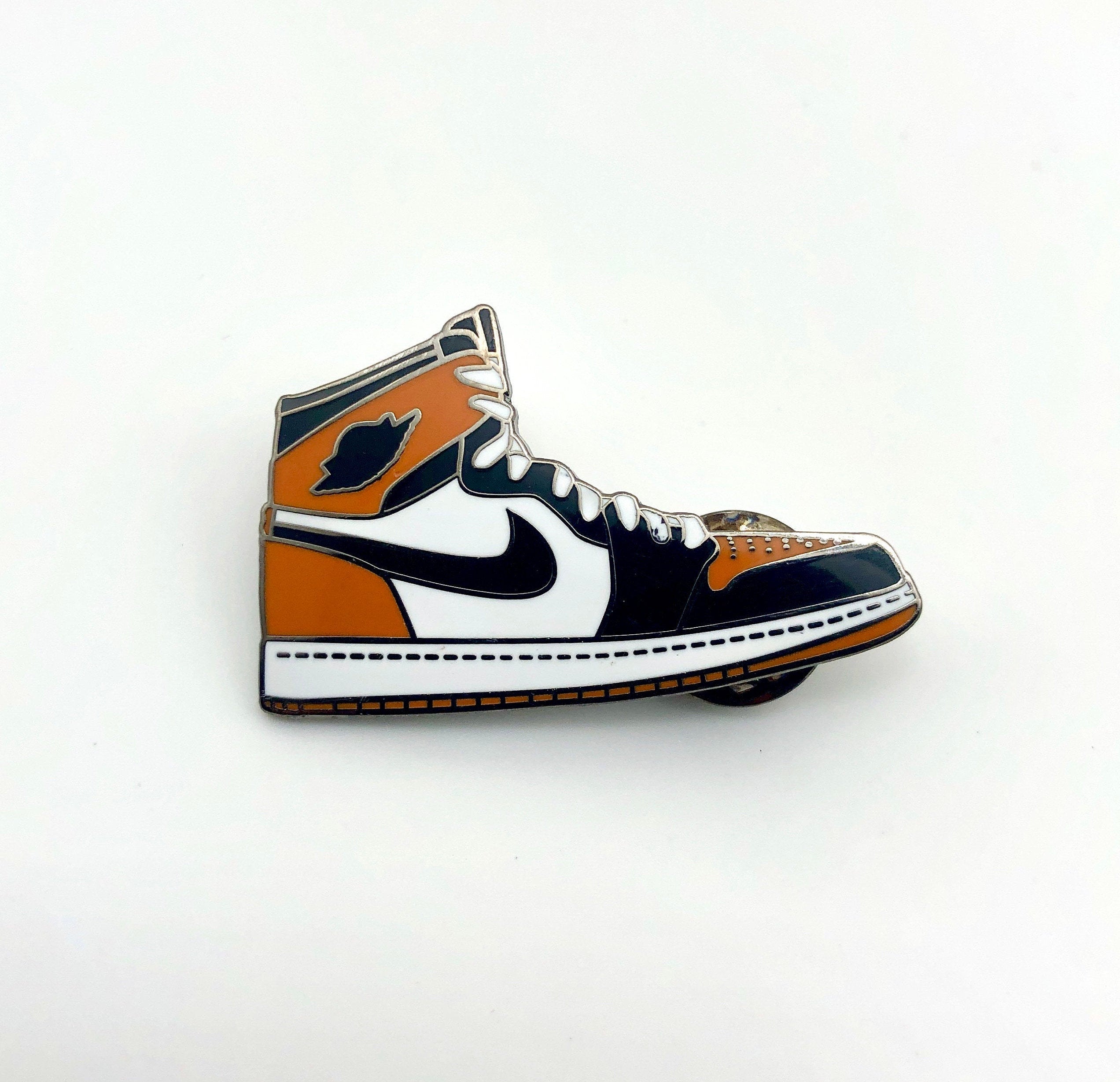 Air Jordan 1 | Shattered Backboard – Hype Pins