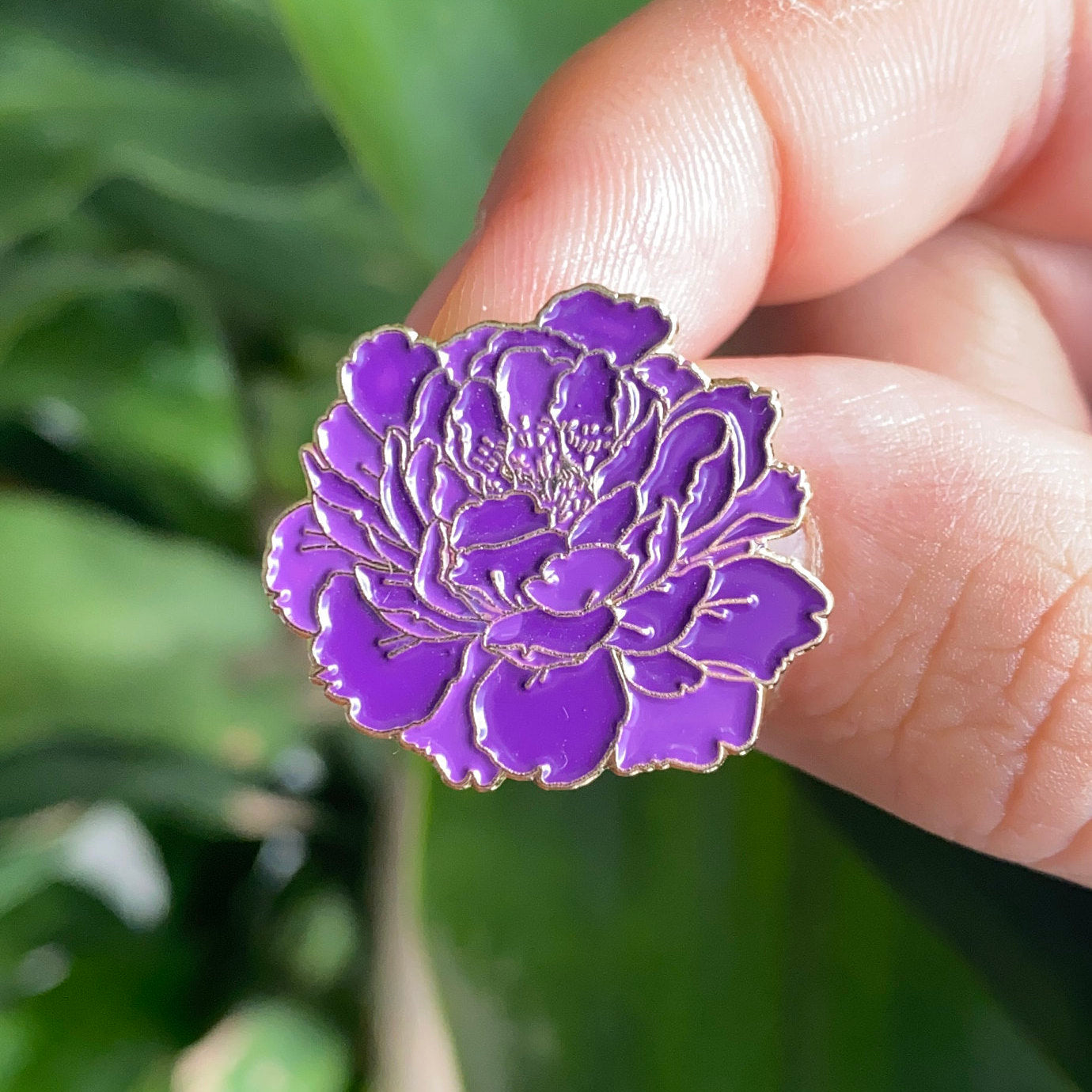 Peony White Soft Enamel Pin – Hype Pins